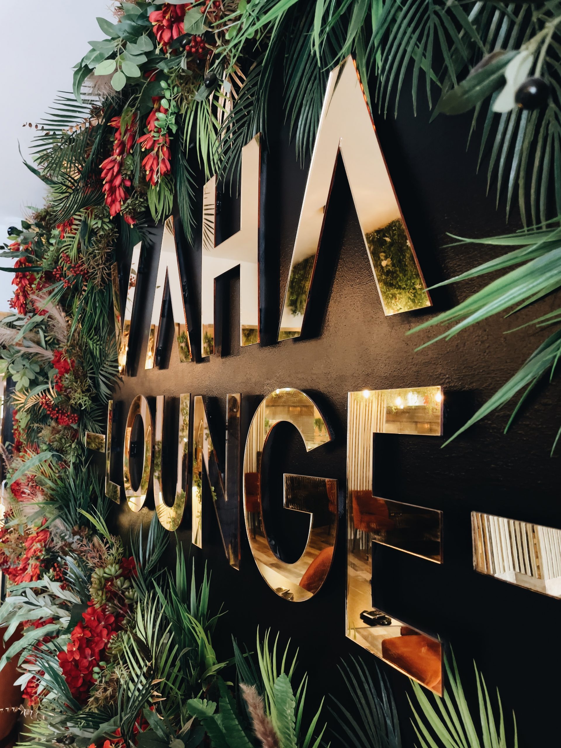 Reservations - VAHA LOUNE